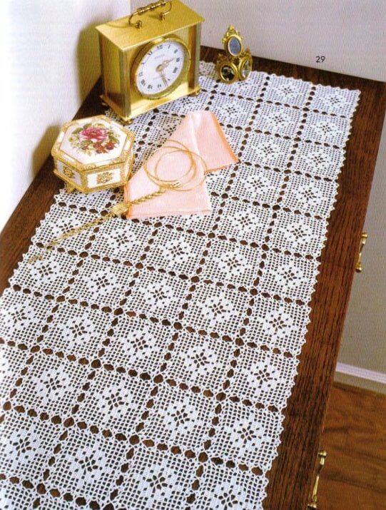 Cute filet crochet motifs modern table runner pattern – JPCrochet